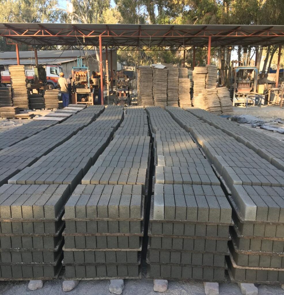 Solid Common Brick – Brick R Us